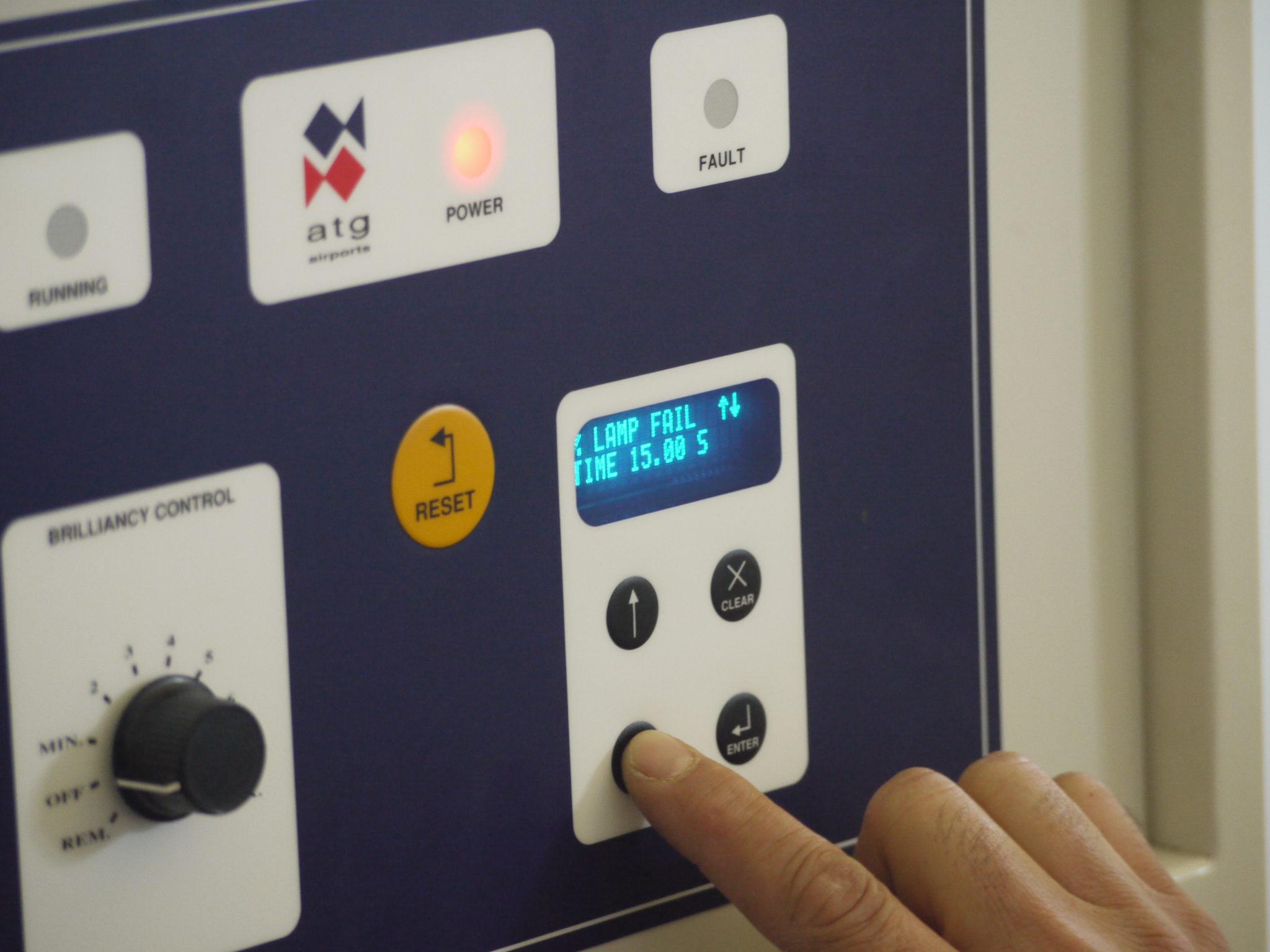 Micro 100+ Constant current regulator (CCR) i - Installation Guide